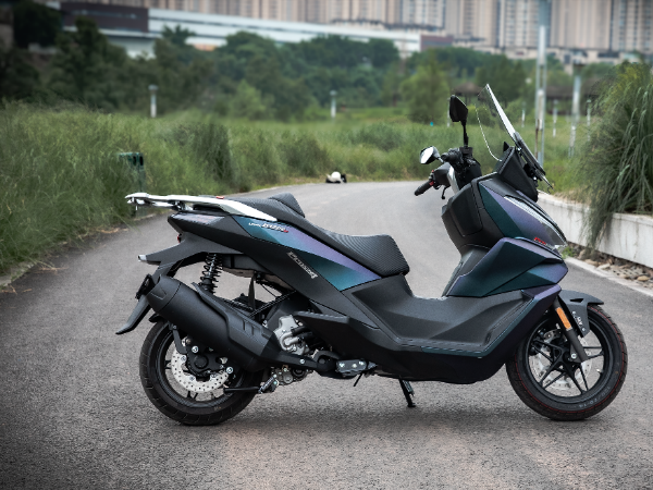 VOGE无极SR250GT Pro摩托车_参数_图片_报价_真实评测视频-两轮视界-摩托车官网